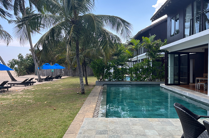 8 Bedroom Beachfront Bliss: Ubuntu Beach Villas | Ministry of Villas